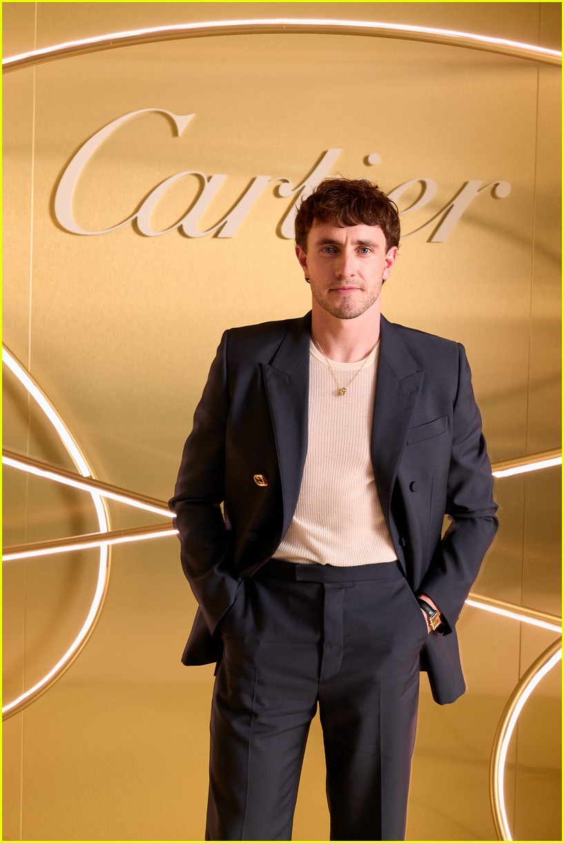 Jake Gyllenhaal, Manu Rios, Rami Malek, Emma Corrin & More Attend ...