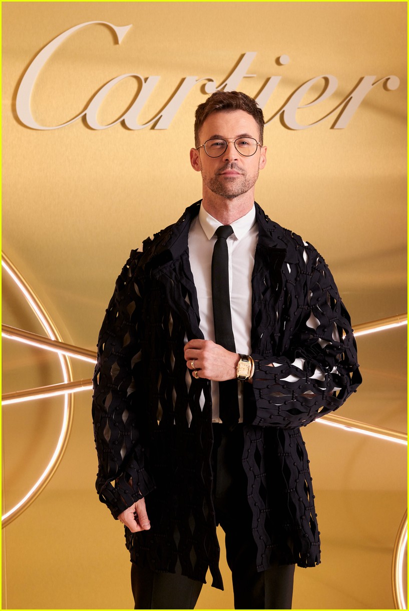 Jake Gyllenhaal, Manu Rios, Rami Malek, Emma Corrin & More Attend ...