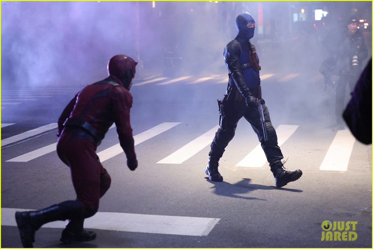 Charlie Cox Films More 'Daredevil' Scenes, Stunt Actors Spotted ...