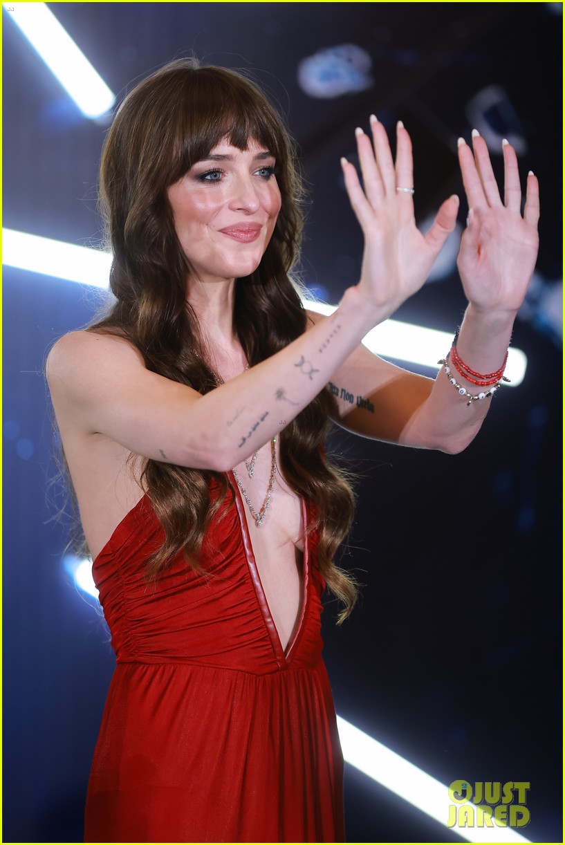 Dakota Johnson Says 'Madame Web' Script Was Changed Drastically After She Signed On: Photo ...