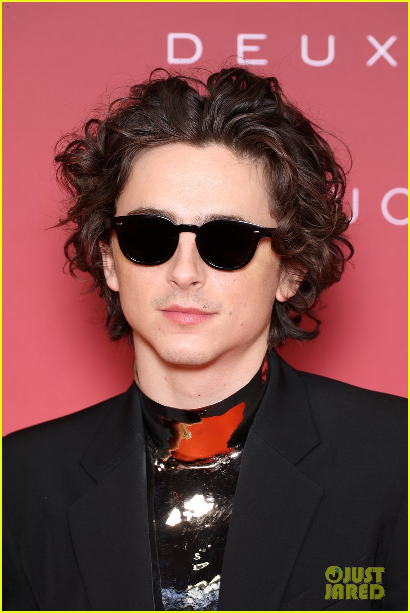 Zendaya Wows Alongside Timothee Chalamet & Austin Butler at 'Dune 2 ...