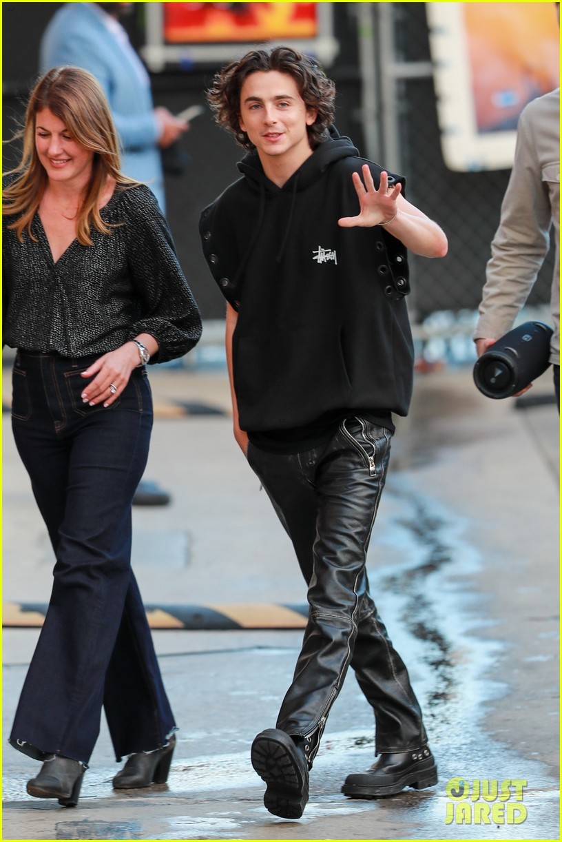 Timothee Chalamet & Zendaya Make 'Kimmel' Appearance with 'Dune 2' Co ...