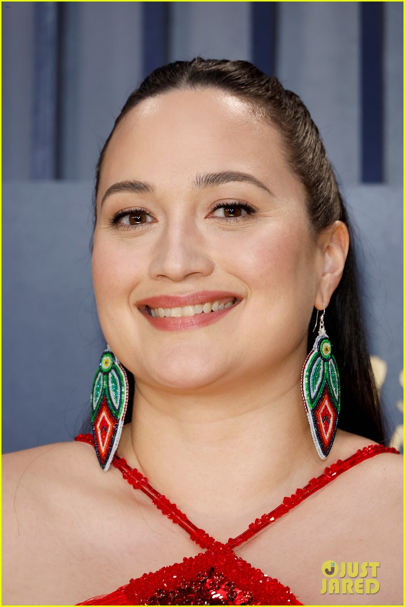 Lily Gladstone Wins Best Actress at SAG Awards 2024, Gives Touching ...