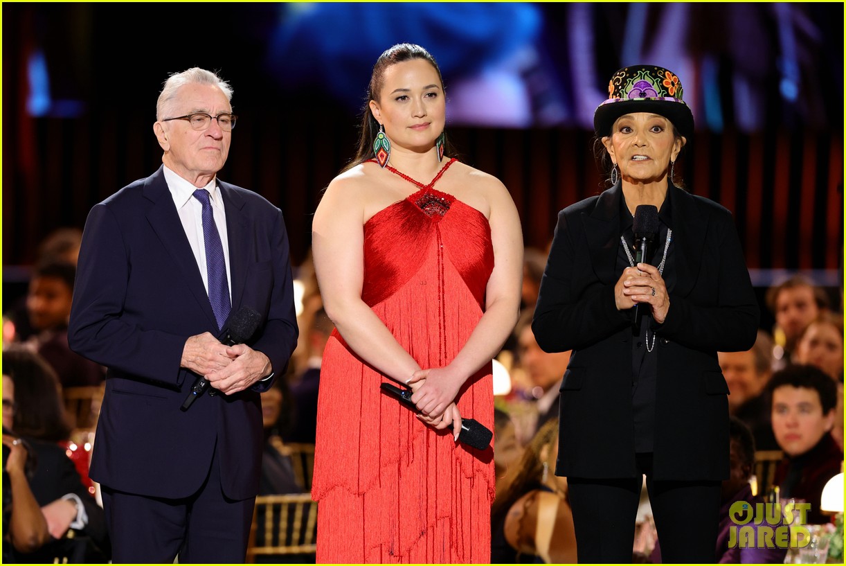 Lily Gladstone Wins Best Actress at SAG Awards 2024, Gives Touching ...