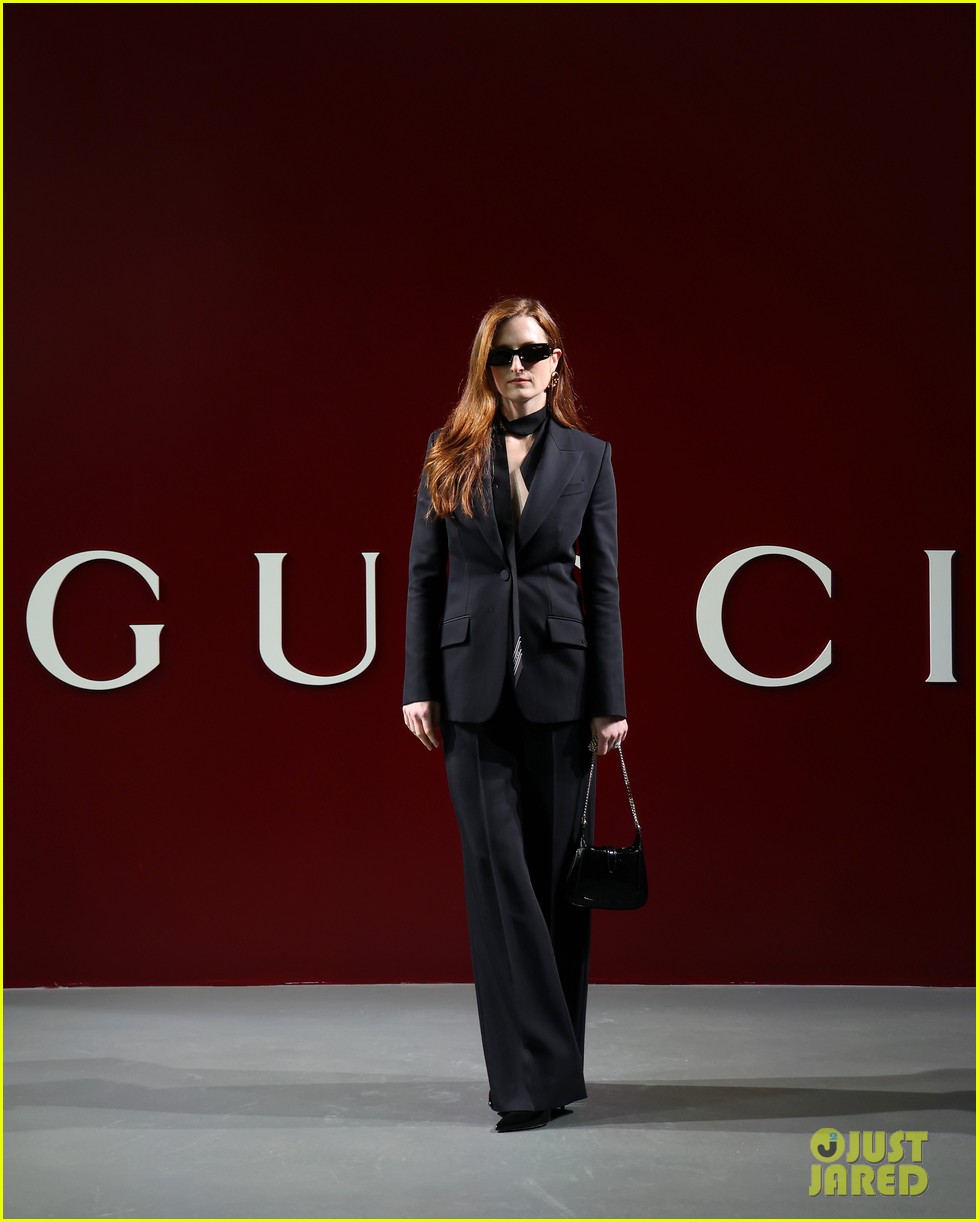 Salma Hayek Hangs Out with Solange Knowles, Mark Ronson, & More Stars ...