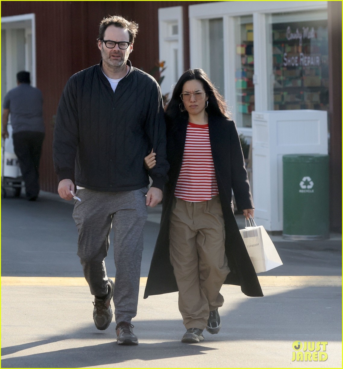 Ali Wong & Boyfriend Bill Hader Keep Close on Morning Breakfast Date in ...