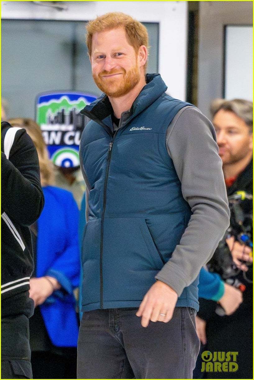 Photo: prince harry wheelchair curling at invictus games 84 | Photo ...