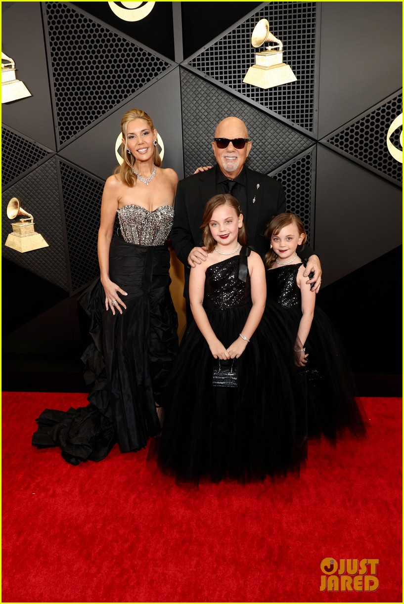 Performer Billy Joel Brings Wife Alexis Roderick & Kids Della & Remy to ...