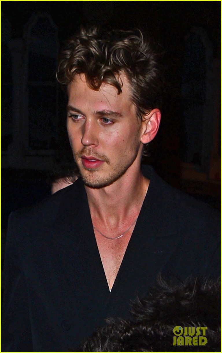 Kaia Gerber Joins Boyfriend Austin Butler at 'Dune 2' Premiere After ...