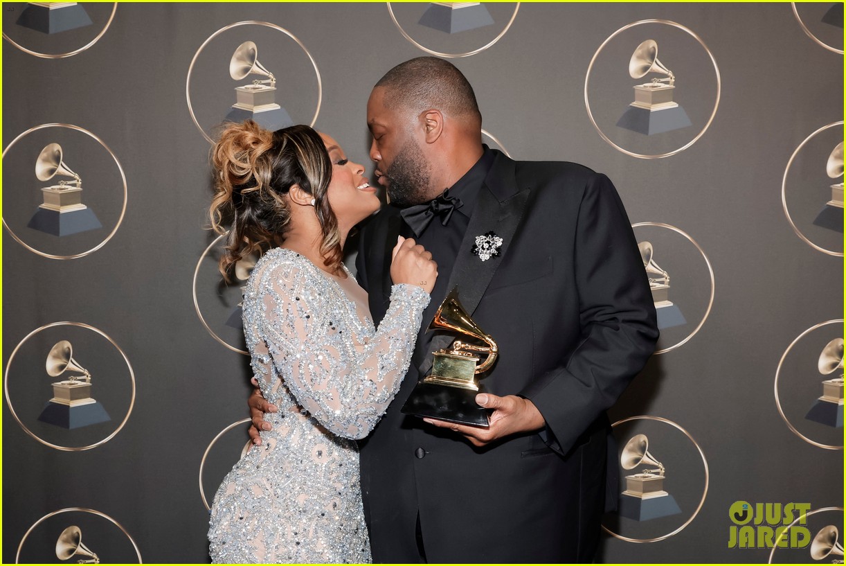 Rapper Killer Mike Charged With Misdemeanor After Being Detained at ...