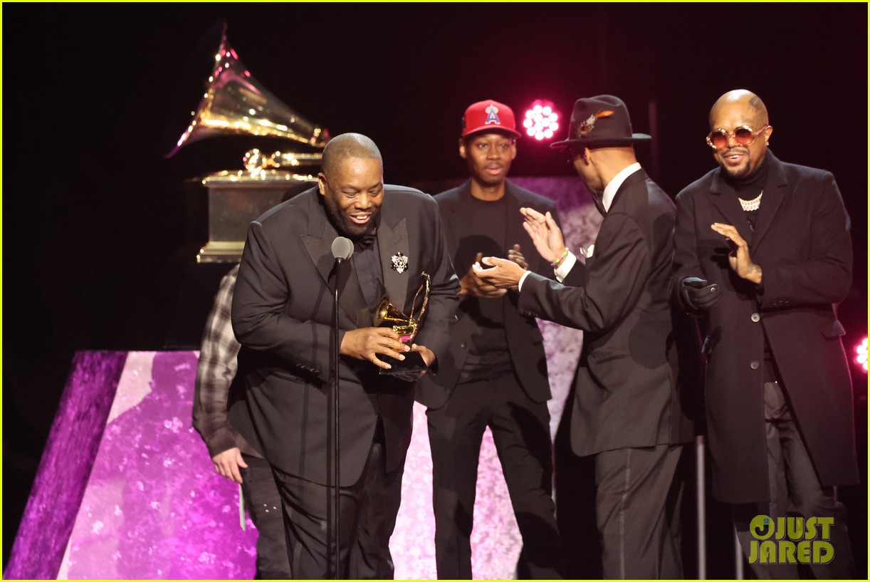 Rapper Killer Mike Detained at Grammys 2024 for 'Physical Altercation ...