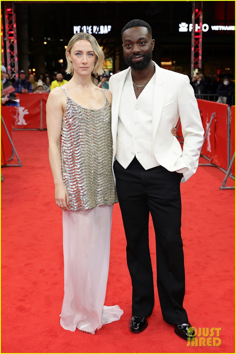 Saoirse Ronan Shimmers Alongside 'The Outrun' Co-Star Paapa Essiedu at ...