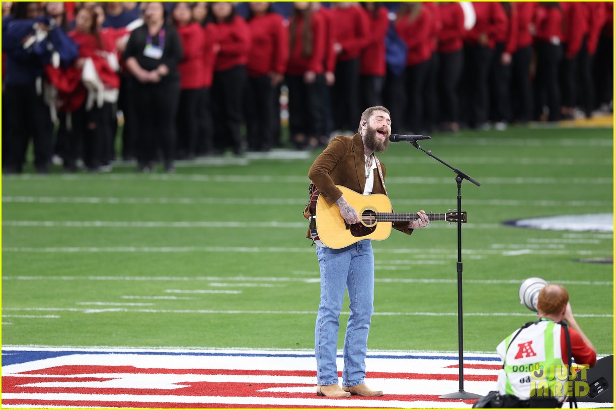 Post Malone Delivers Powerful Performance of 'America the Beautiful' at ...