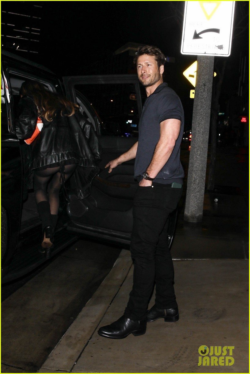 Glen Powell Enjoys Night Out with Group of Models at Grammys Weekend ...