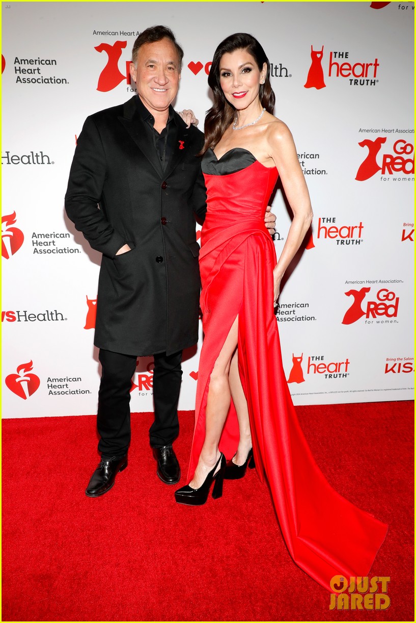 Demi Lovato Heats Up the Red Carpet & Stage During Red Dress Collection ...