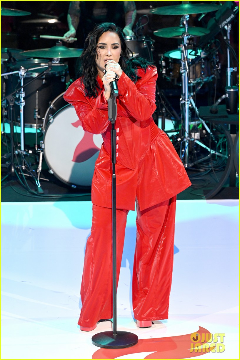 Demi Lovato Heats Up the Red Carpet & Stage During Red Dress Collection ...