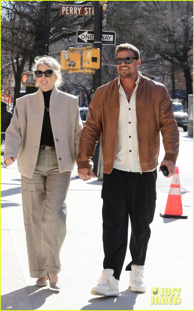 Reacher's Alan Ritchson Brings Wife Catherine to 'Ordinary Angels ...