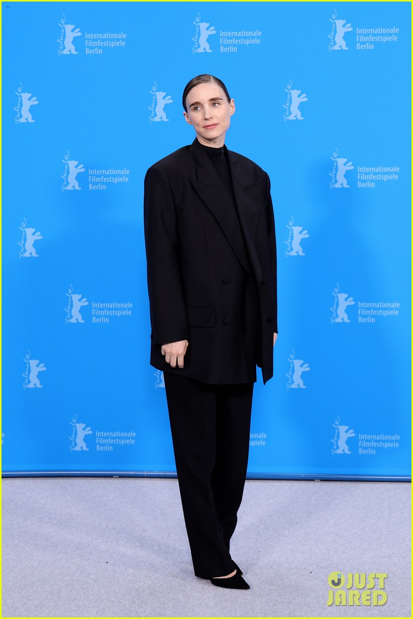 Rooney Mara Promotes New Movie 'La Cocina' in Chic Black Looks at ...