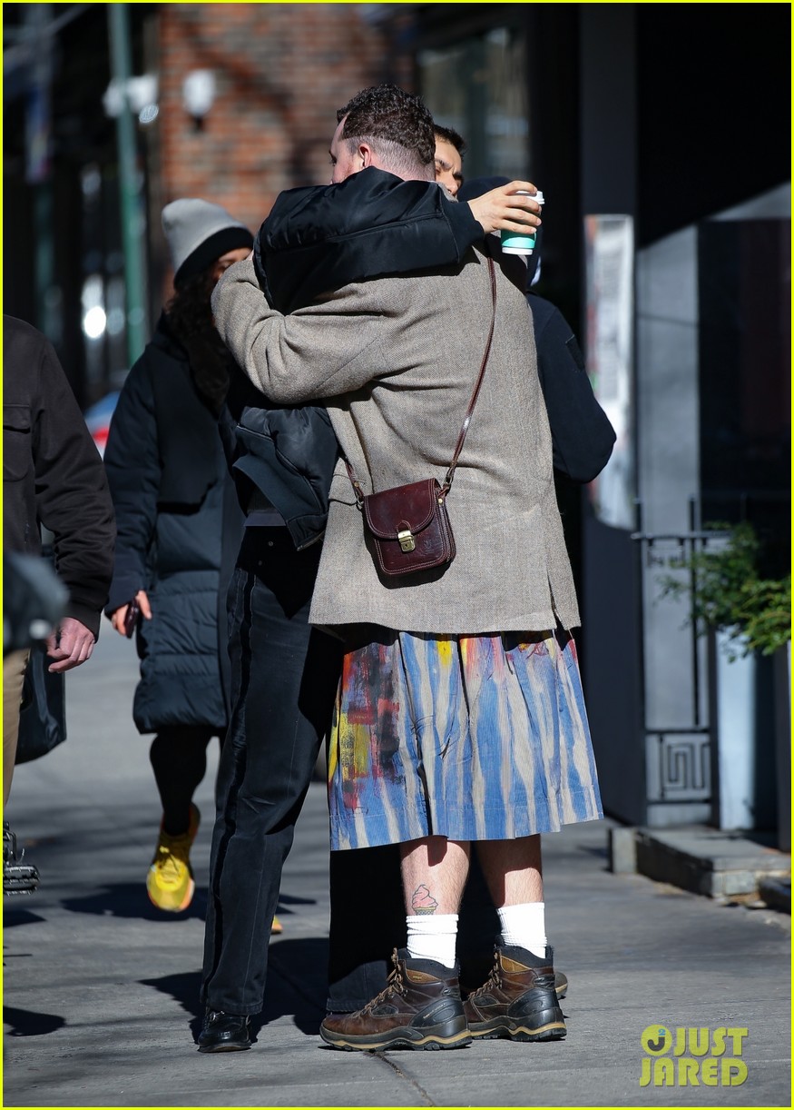 Sam Smith & Boyfriend Christian Cowan Share a Hug & Kiss Before Parting ...