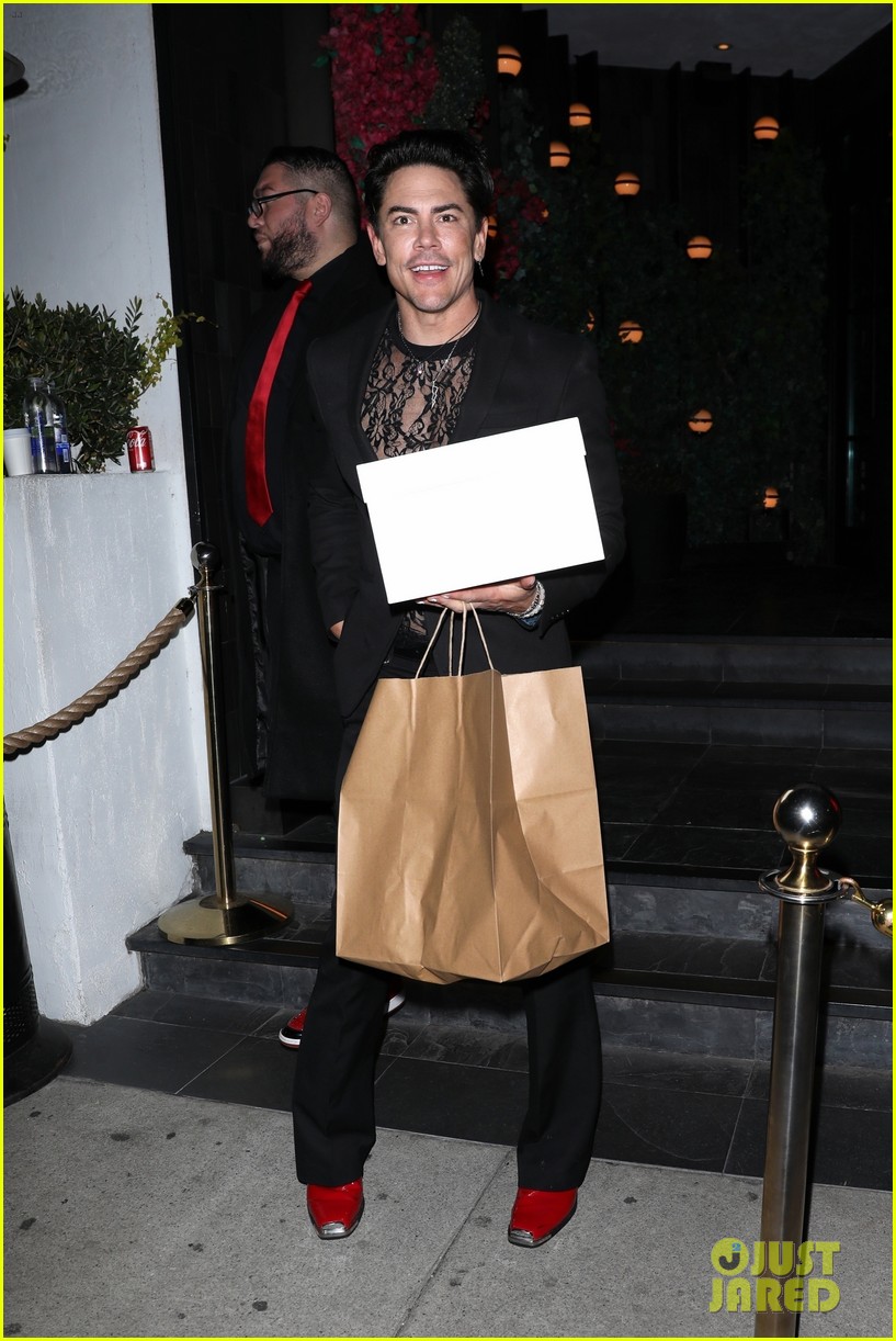 Tom Sandoval & New Girlfriend Victoria Lee Robinson Enjoy Romantic Date ...