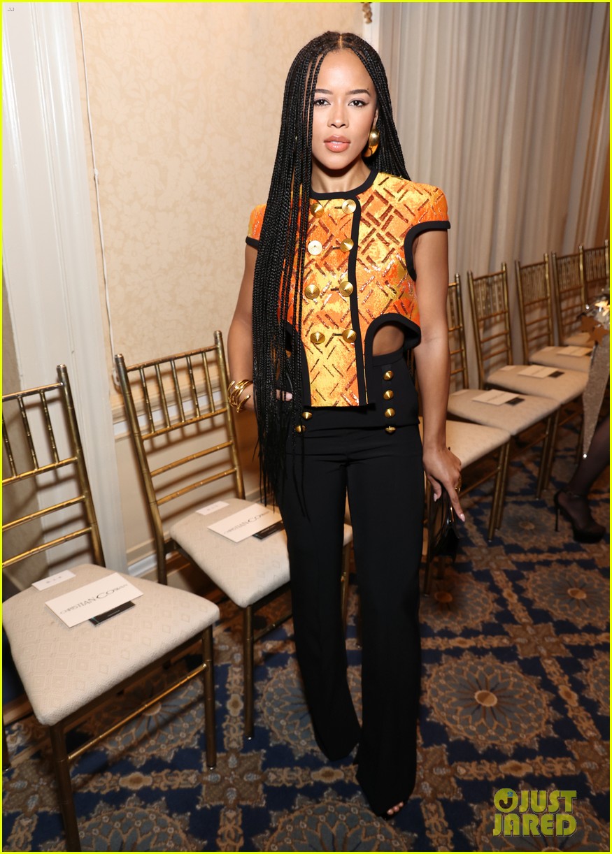 Sam Smith & Boyfriend Christian Cowan Stroll Arm-in-Arm Around NYC ...