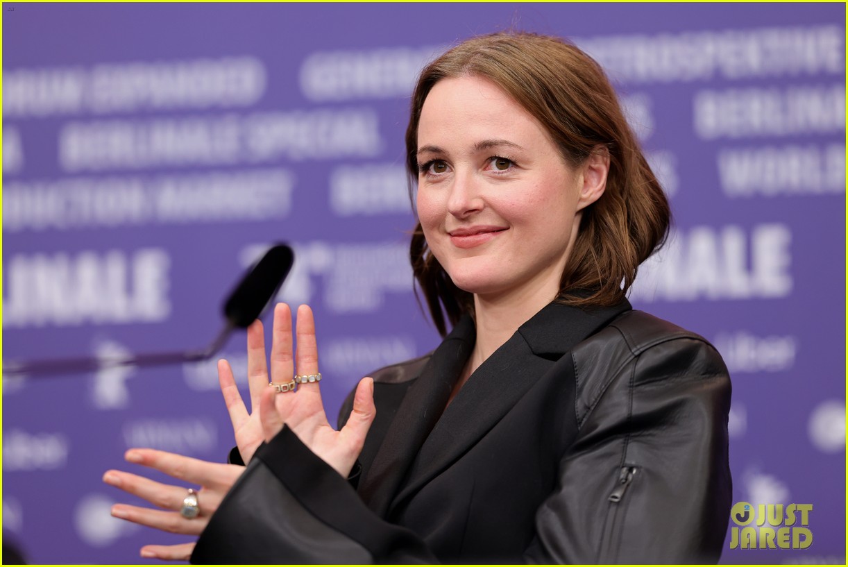 Sebastian Stan Responds to Journalist Calling His 'A Different Man ...