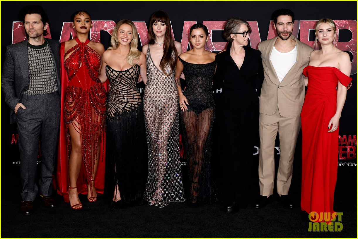 Sydney Sweeney, Emma Roberts & More Join Dakota Johnson at 'Madame Web ...