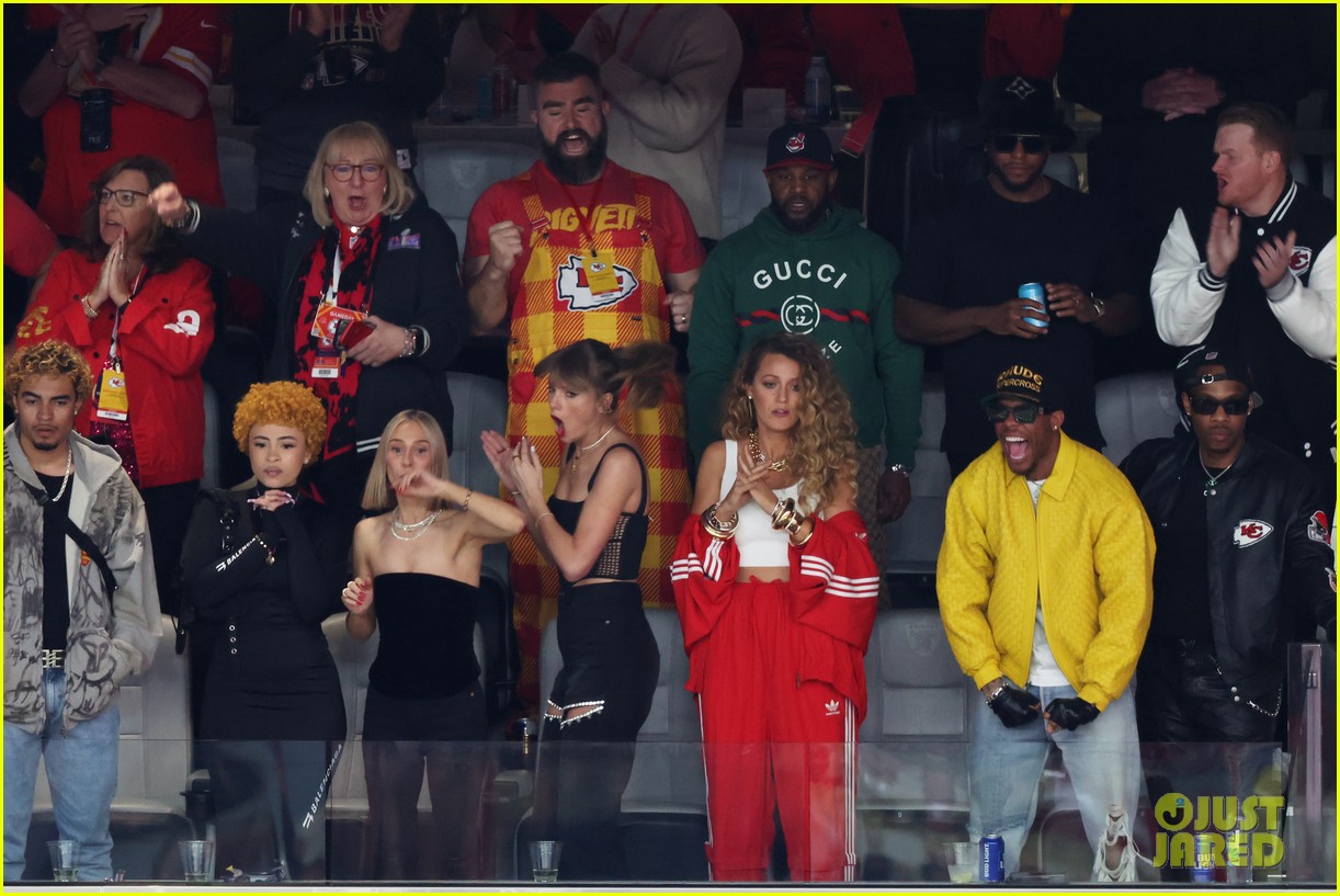 Taylor Swift Photos from Super Bowl 2024: See Every Picture of Her in ...