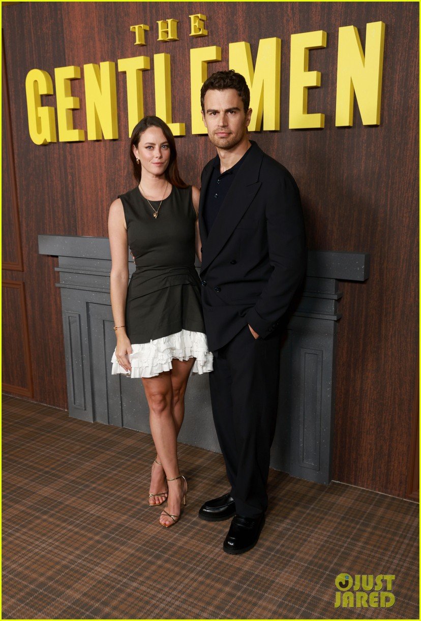 Theo James Joins Daniel Ings & Kaya Scodelario at 'The Gentlemen' Photo ...