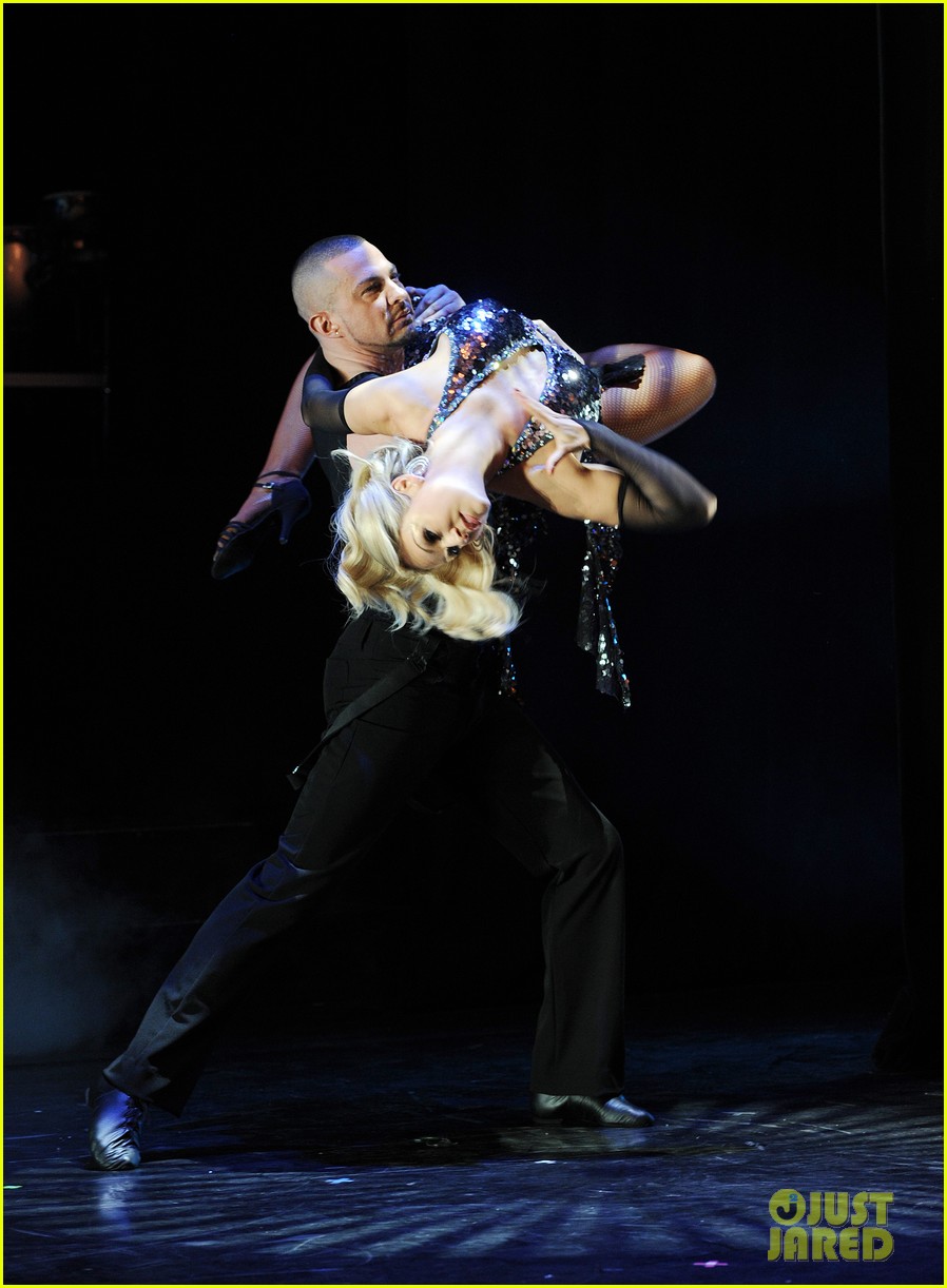 Strictly Come Dancing's Robin Windsor Dead at 44: Photo 5015963 | RIP ...