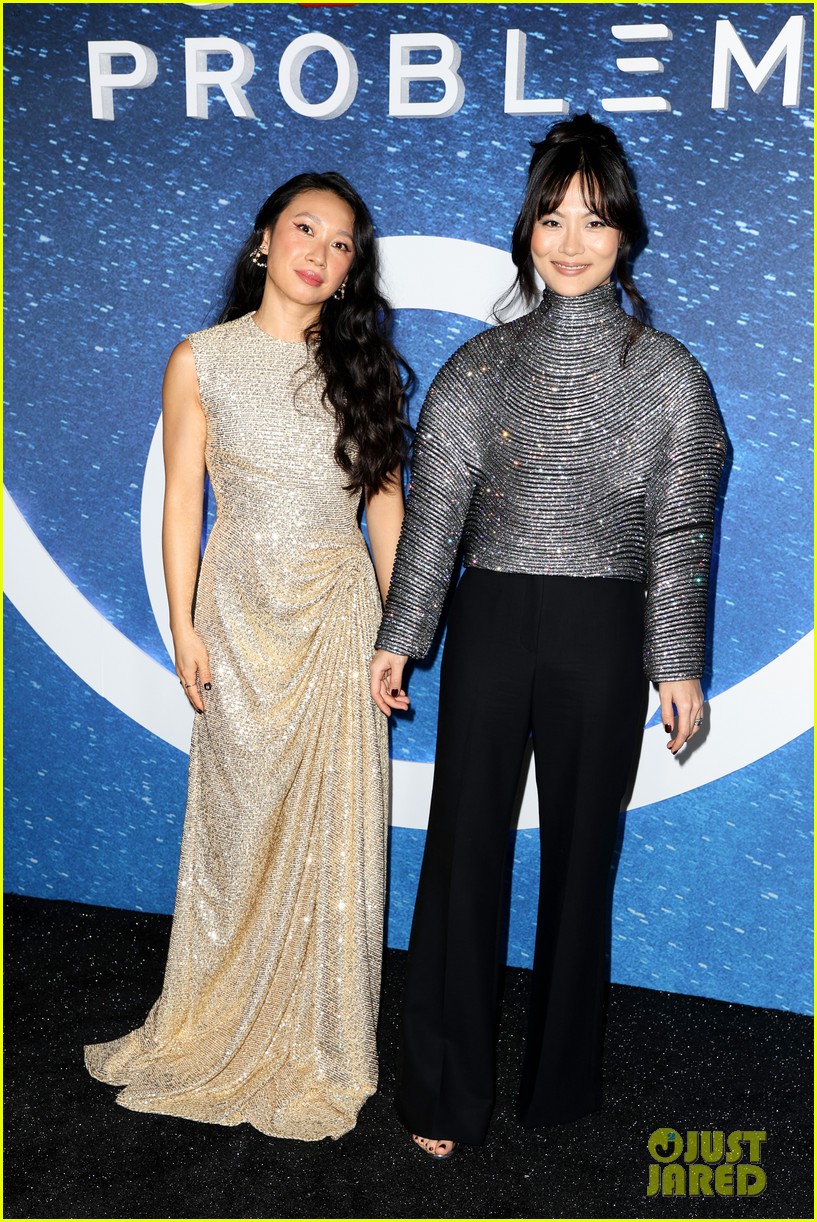 Eiza Gonzalez Joins '3 Body Problem' Cast at UK Premiere After Missing ...