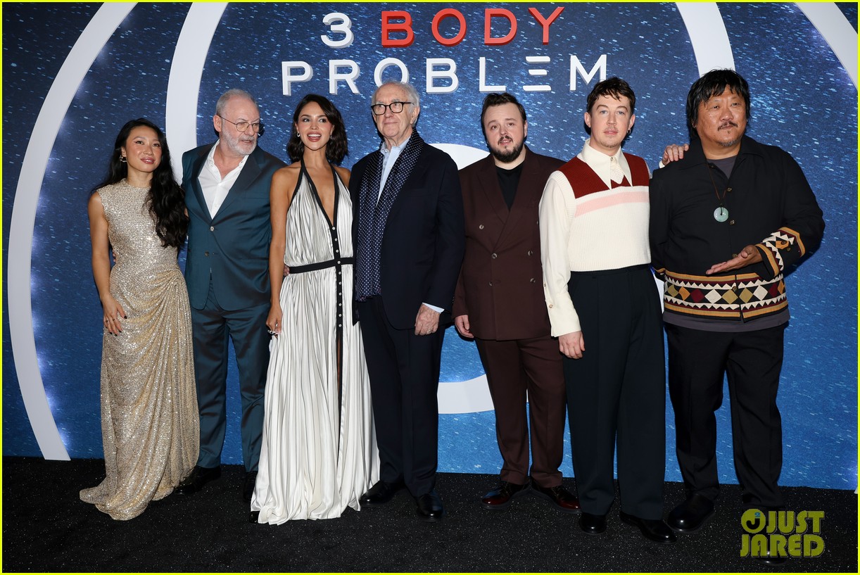 Eiza Gonzalez Joins '3 Body Problem' Cast at UK Premiere After Missing ...