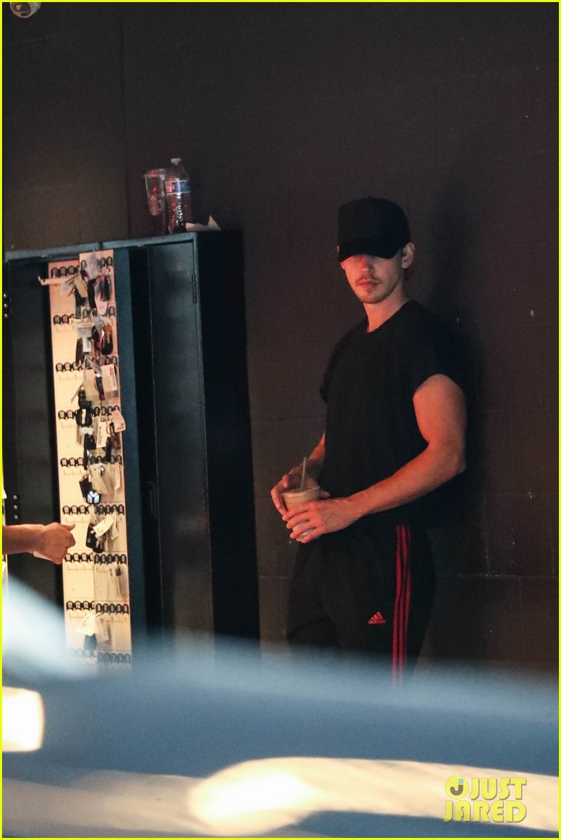 Austin Butler Looks Strong After Kickstarting Weekend With a Workout ...
