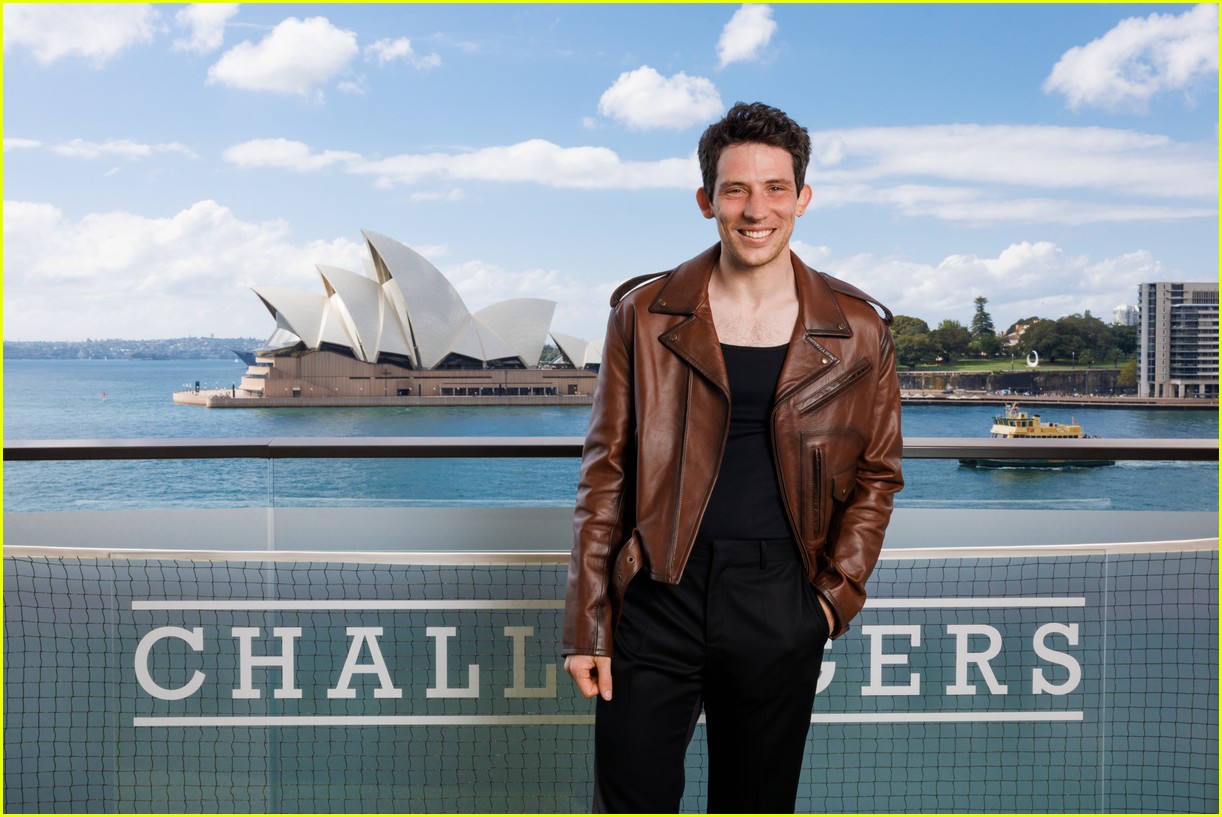 Zendaya Jokes About a Wardrobe Malfunction, Wears Another Tennis ...