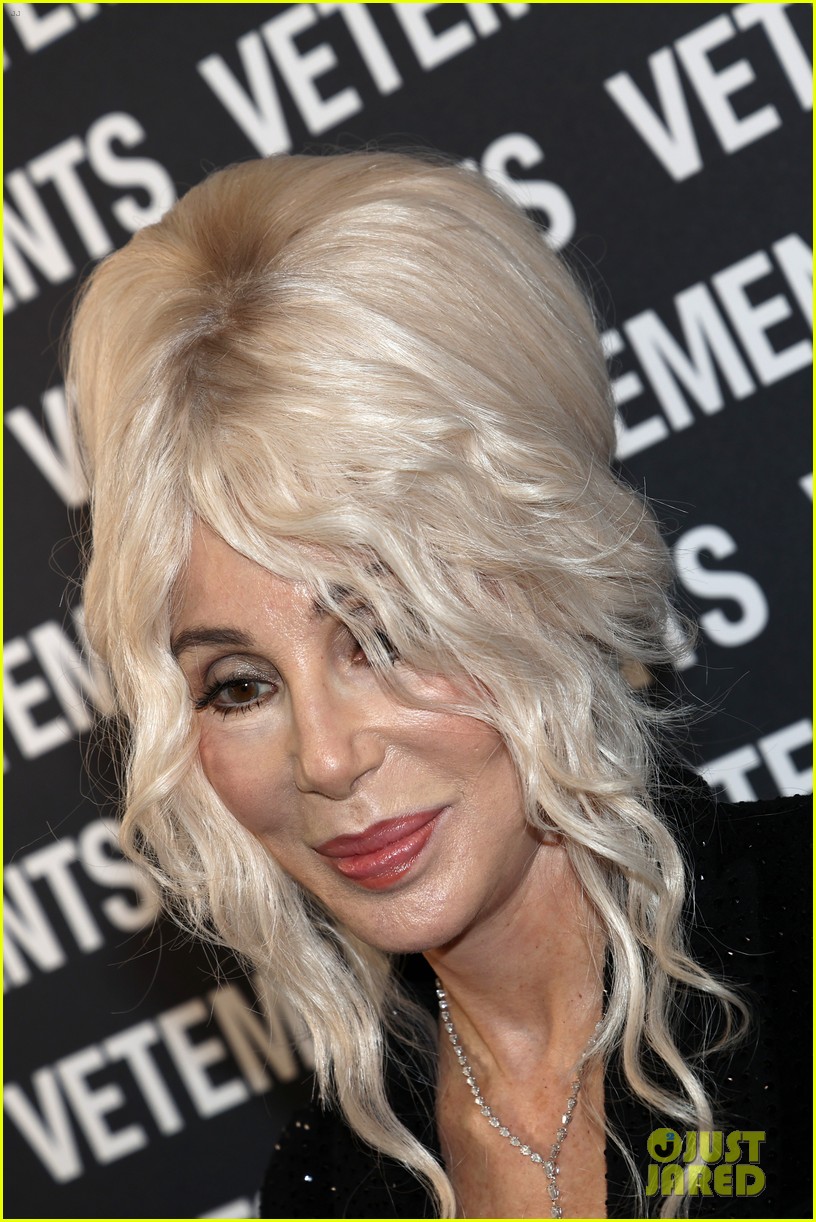Cher Goes Blonde! Debuts New Look With Alexander 'A.E.' Edwards Amid ...