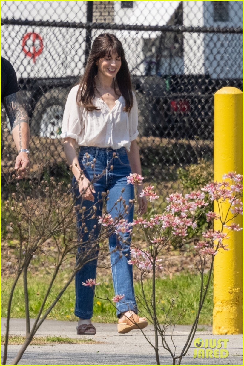 Anne Hathaway Films New Movie 'Flowervale Street' in Atlanta Following ...