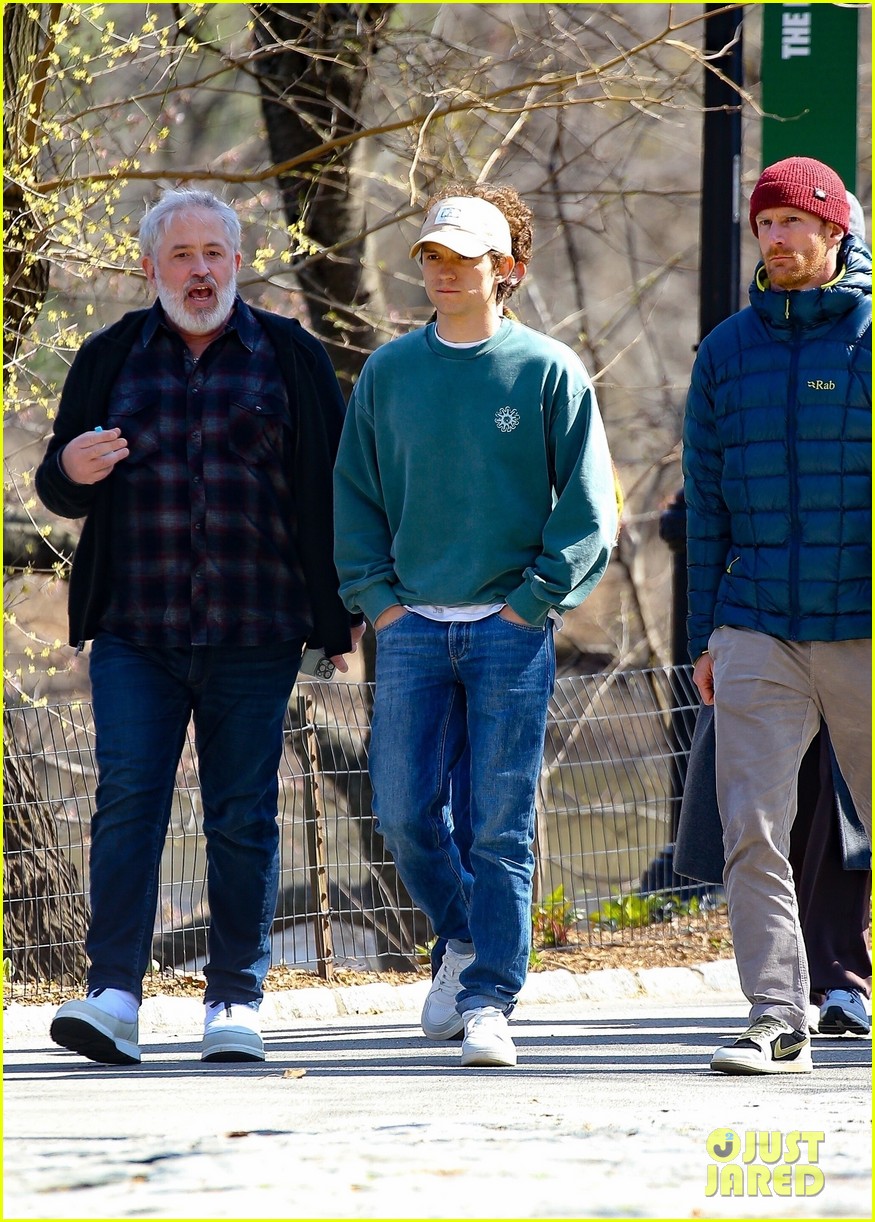 Tom Holland Enjoys Stroll Around Central Park in NYC with Brother Harry ...