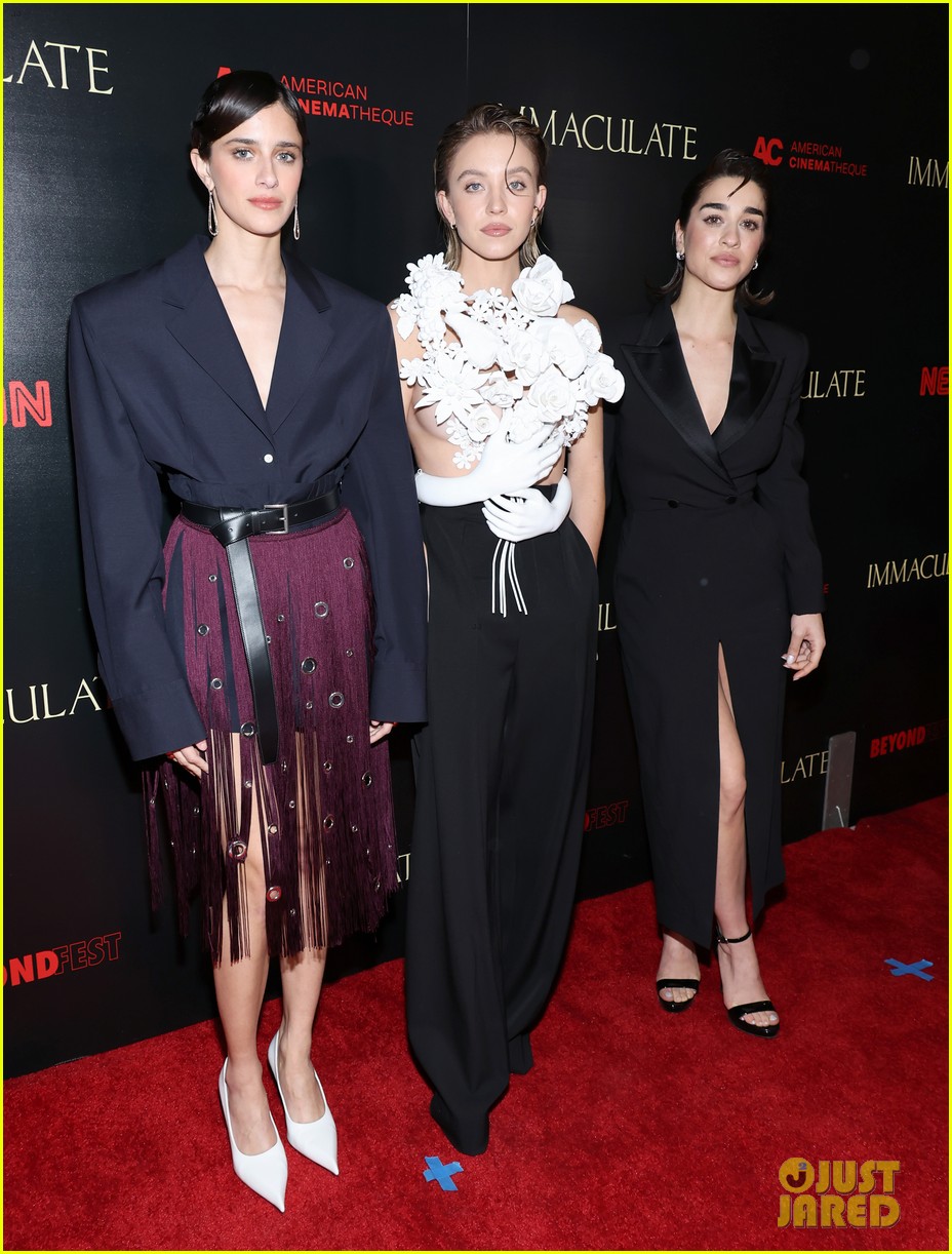 Sydney Sweeney Wears Elaborate Sculpted Top at 'Immaculate' Beyond Fest ...