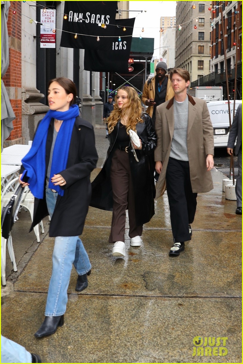Joey King & Logan Lerman Go On Double Date with Their Partners in New ...