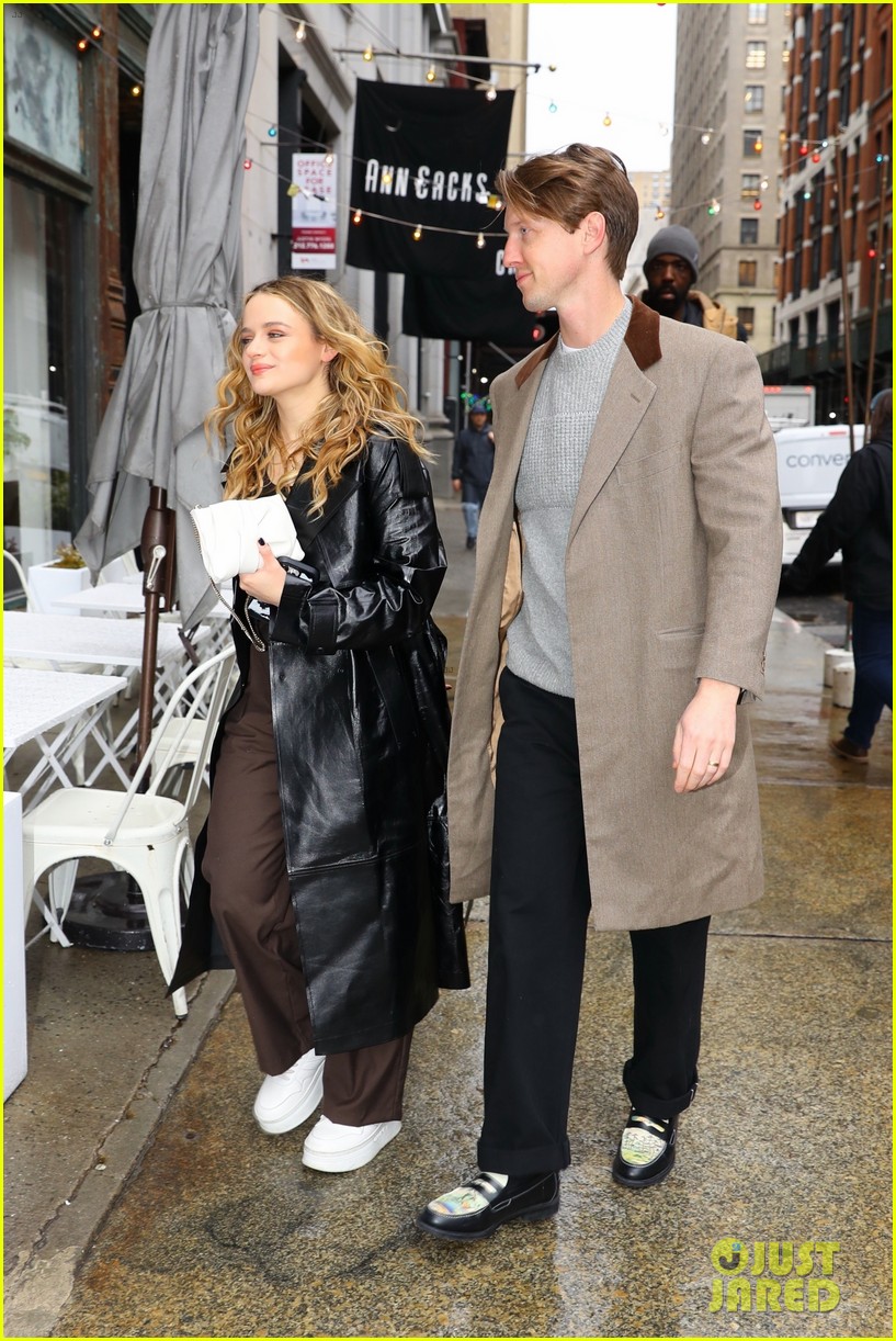 Joey King & Logan Lerman Go On Double Date with Their Partners in New ...