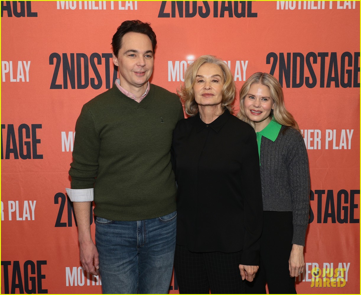 Jessica Lange & Co-Stars Jim Parsons & Celia Keenan-Bolger Promote ...