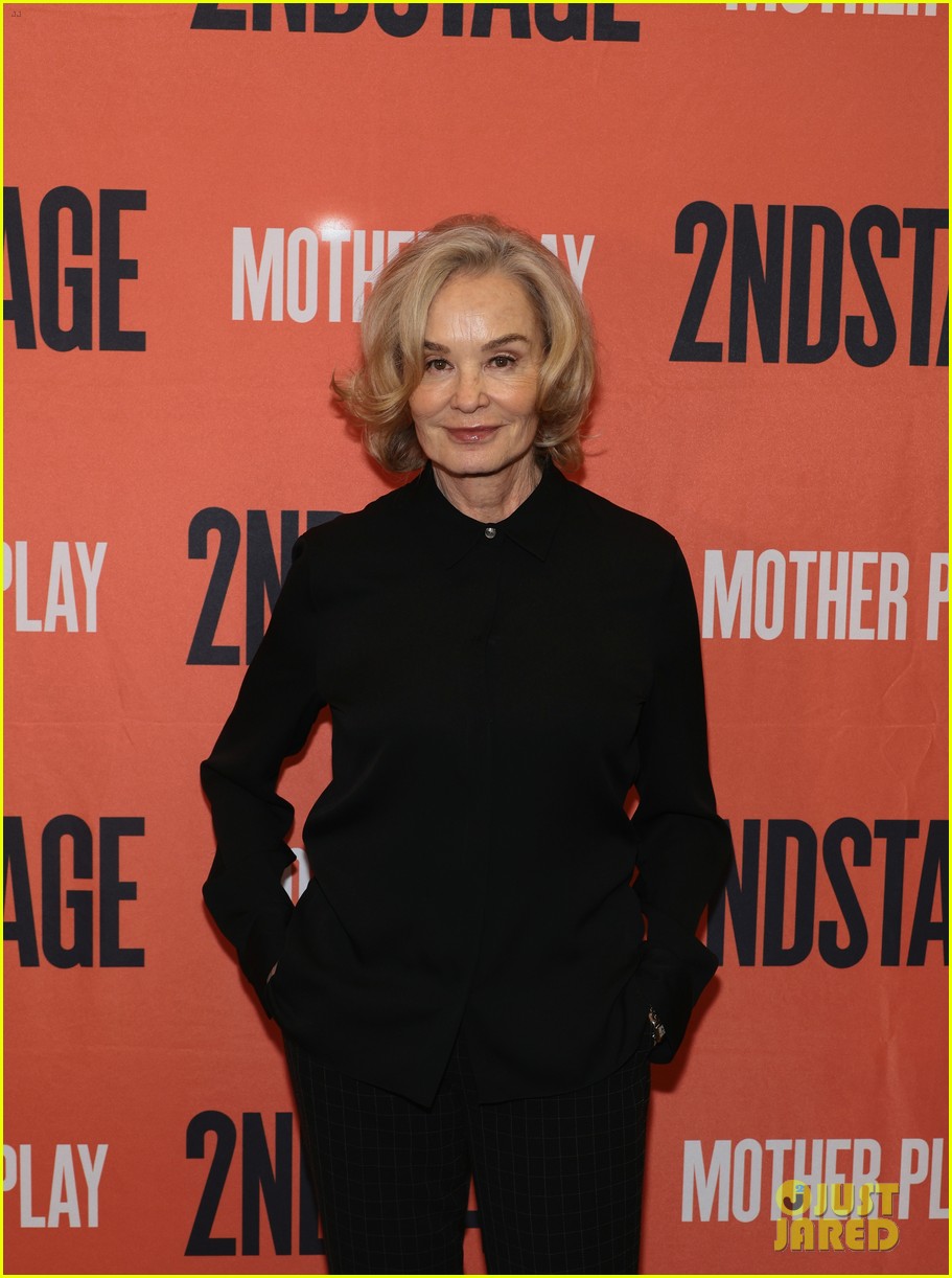 Jessica Lange & Co-Stars Jim Parsons & Celia Keenan-Bolger Promote ...