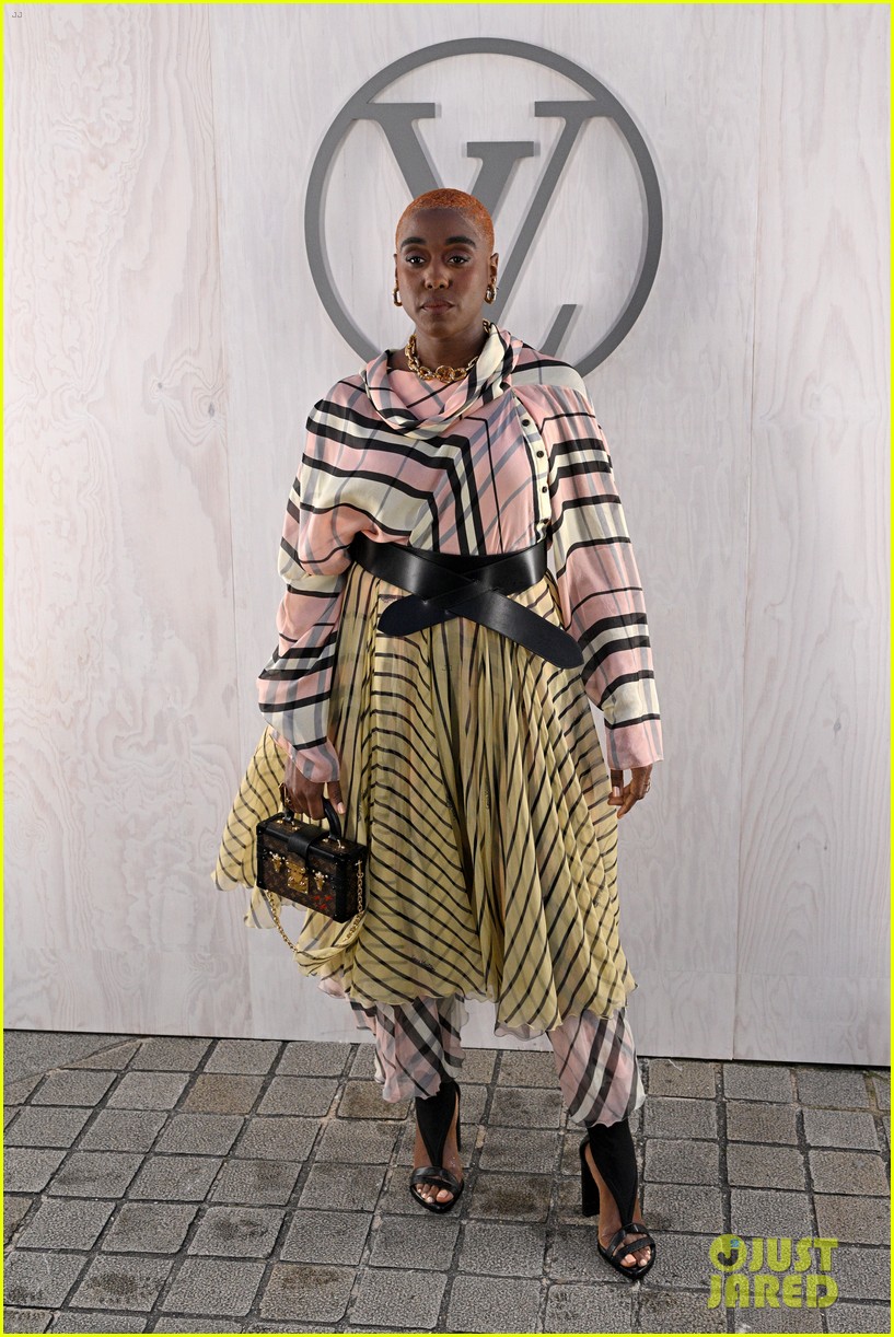 Emma Stone, Cate Blanchett, Saoirse Ronan, & More Bring Glamour to ...