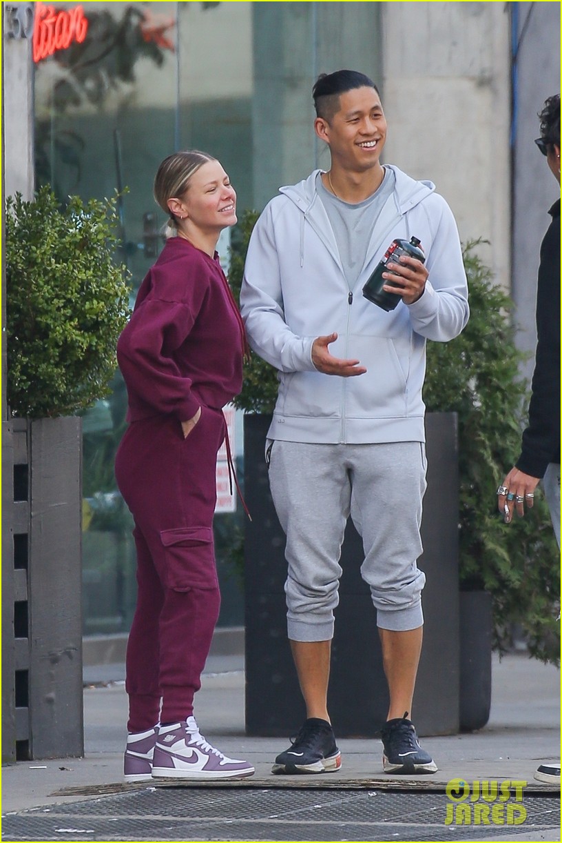 Ariana Madix Holds Hands with Boyfriend Daniel Wai During Day Out in ...