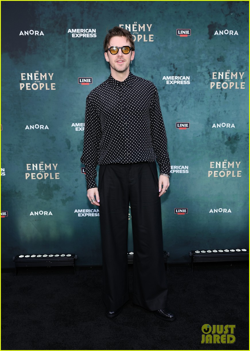 Rachel McAdams, Adam Driver, & More Support Jeremy Strong at Opening of ...