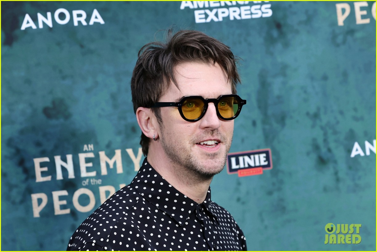 Rachel McAdams, Adam Driver, & More Support Jeremy Strong at Opening of ...