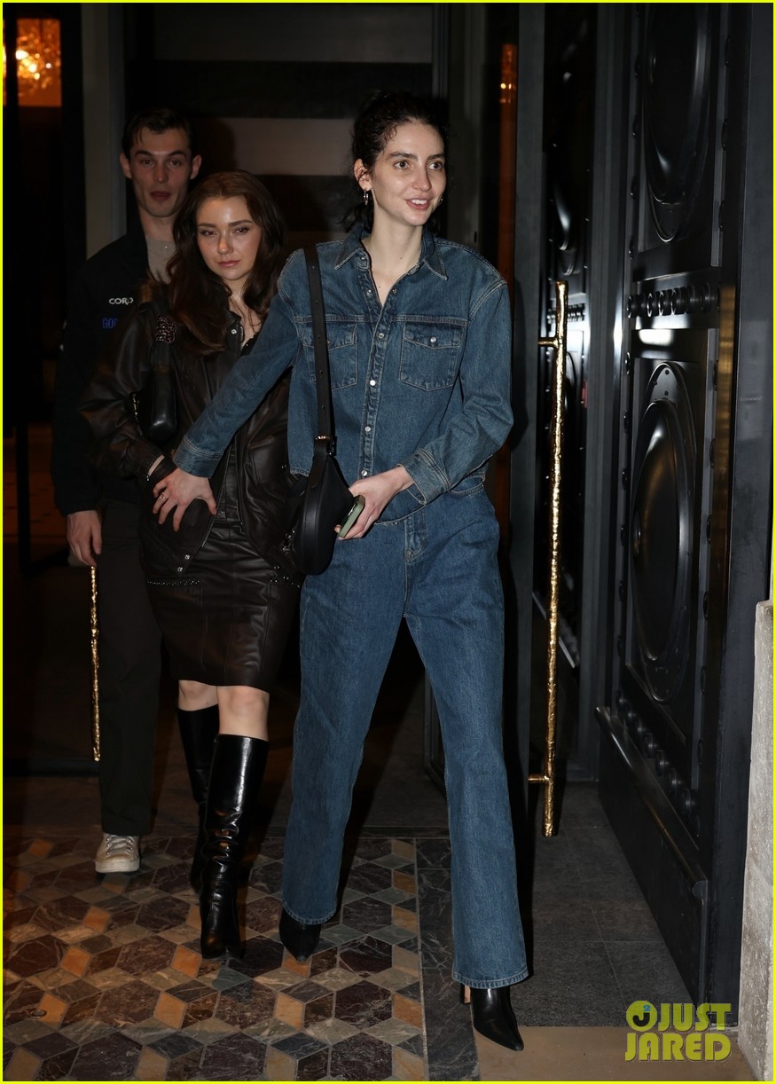Meadow Walker Gets Close with Model Kit Butler in Paris After Recently ...