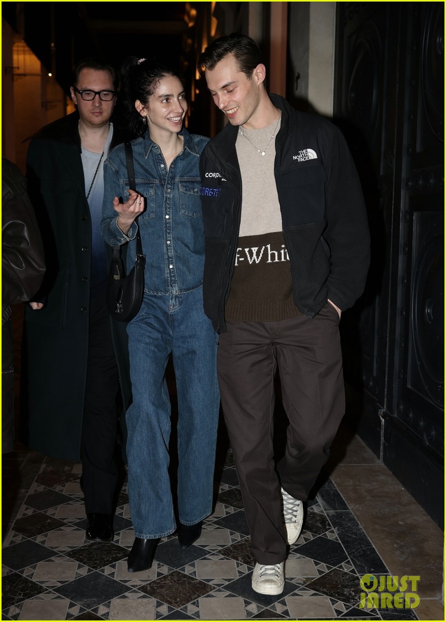 Meadow Walker Gets Close with Model Kit Butler in Paris After Recently ...