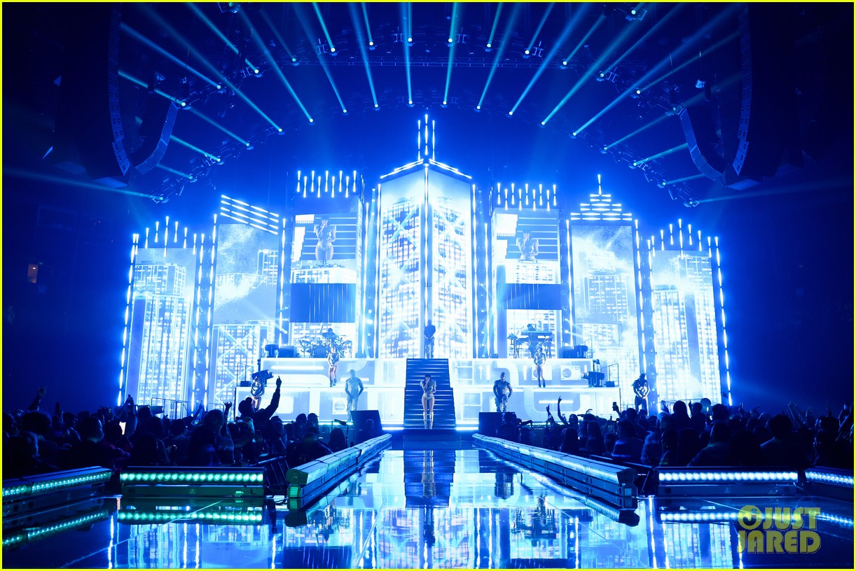 Nicki Minaj 2024 Tour Photos Revealed - See Her 'Pink Friday 2' Tour ...