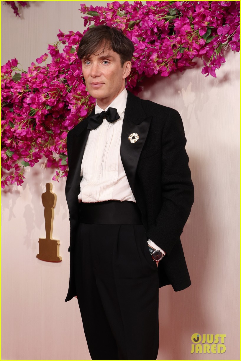 Cillian Murphy Is Looking as Suave as Ever at Oscars 2024: Photo ...